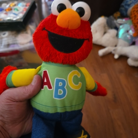 Sesame Street | Toys | Sesame Street Elmo Abc Plush Red Yellow Green ...